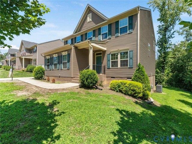 10419 Centralia Station Rd, Chester, VA 23831