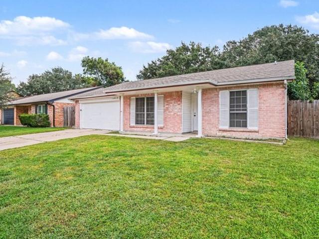 10419 Gulfstream Ln, Sugar Land, TX 77498
