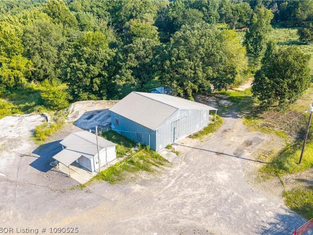 10419 Highway 27