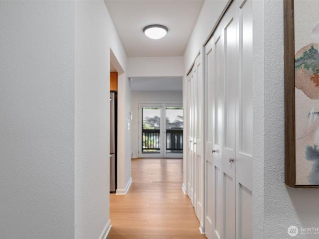 10419 NE 32nd Pl, Unit E204, Bellevue, WA 98004 | MLS #2505