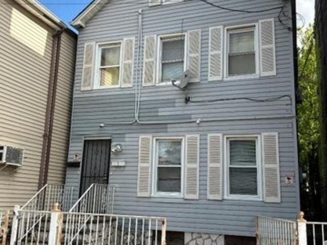 1041 Magnolia Ave, Elizabeth City, NJ 07201