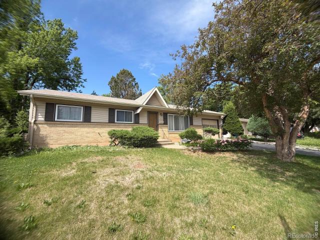 1041 Montview Road