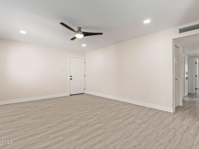 1041 n granite reef road