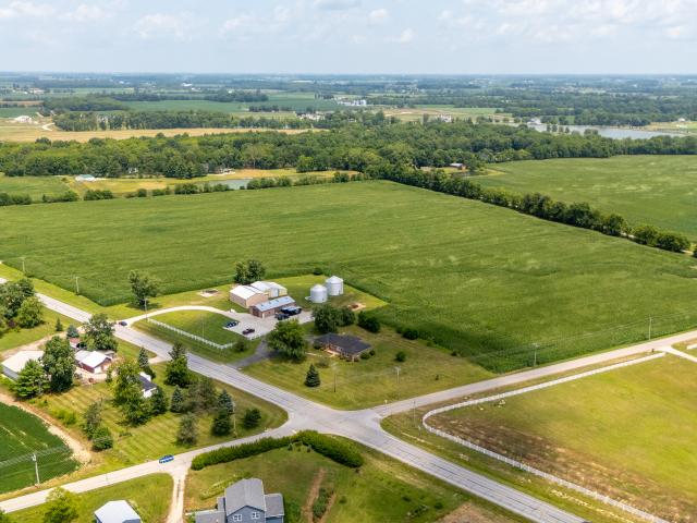 1041 N Us Highway 421