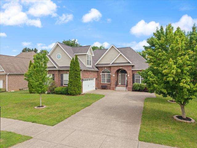 1041 Nealcrest Cir