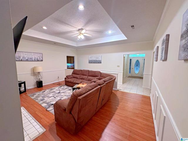 1041 Northwood Drive