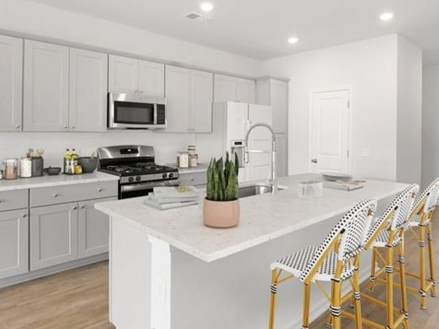 1041 Adirondack Dr, Summerville, SC 29485