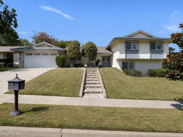 1041 Balsamo Ave, Simi Valley, CA 93065