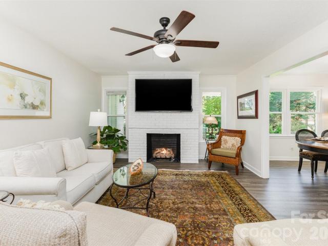 1041 Brawley School Road