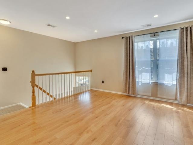 1041 Cumberland Ct