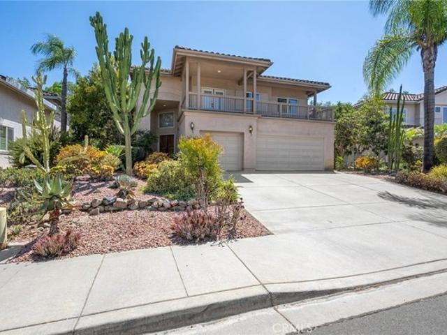1041 Calle De Alcala, Escondido, CA 92025