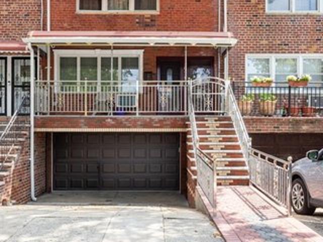 1041 E 85th St, Brooklyn, NY 11236