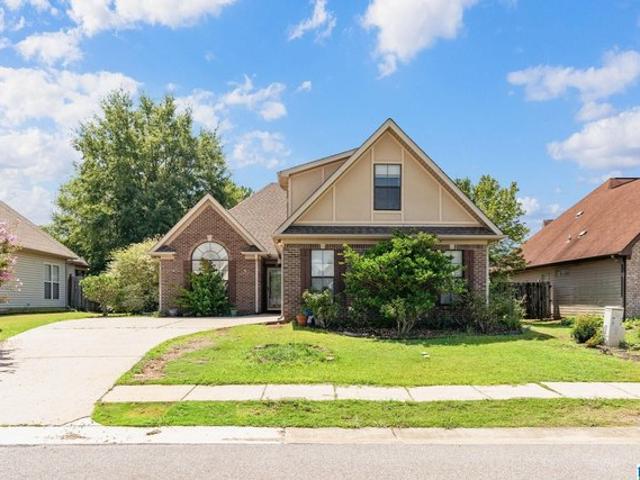 1041 Emerald Ridge Dr, Calera, AL 35040