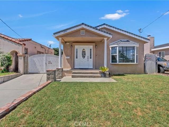 1041 King Ave, Wilmington, CA 90744