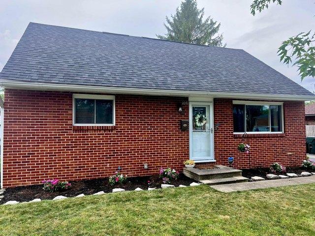 1041 Loring Rd, Columbus, OH 43224