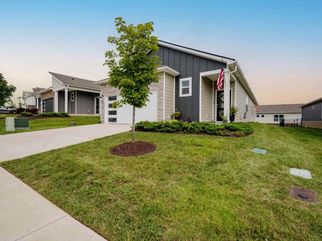 1041 Royal Gorge Pvt Ct