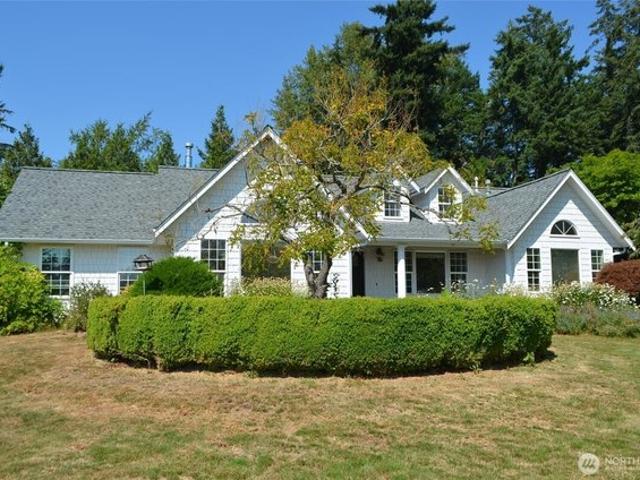 1041 Sterk Ln, Bellingham, WA 98226