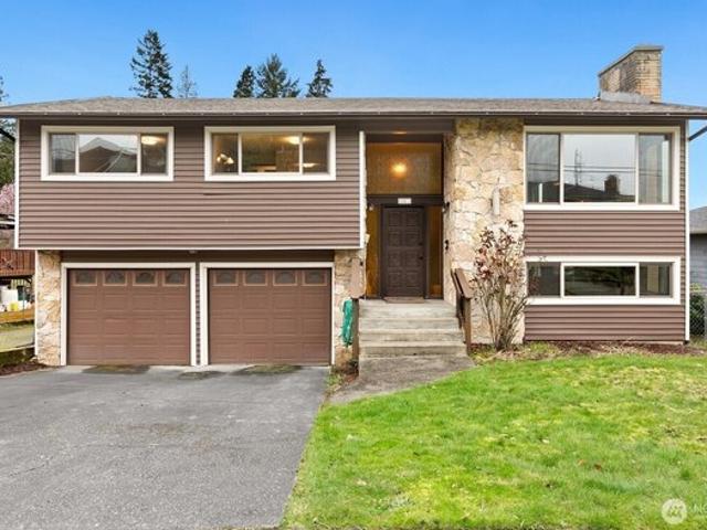 1041 th Ave S, Seattle, WA 98178