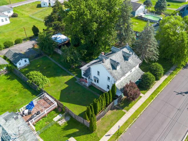 1041 W Main Street