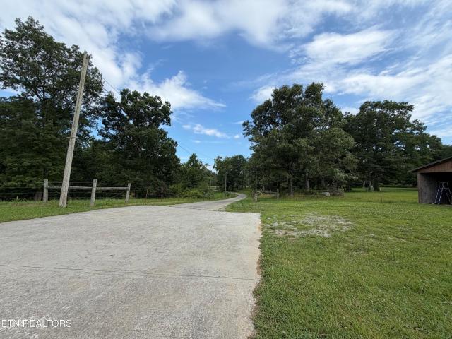 1041 Walt Reed Rd