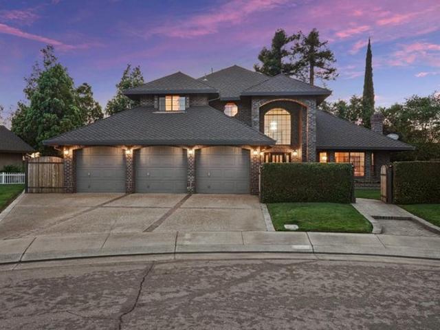 1041 Yuloni Dr, Lodi, CA 95240
