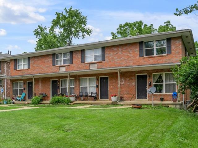 1041 1 Cross Keys Rd, Lexington, KY 40504