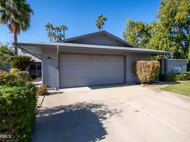 10423 W Wheatridge Dr, Sun City, AZ 85373 MLS 6785231