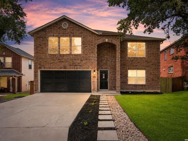10423 Medio Crk, San Antonio, TX 78245