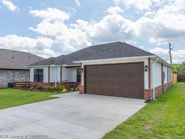 10423 Preston Court