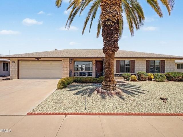 10420 W Gulf Hills Dr, Sun City, AZ 85351