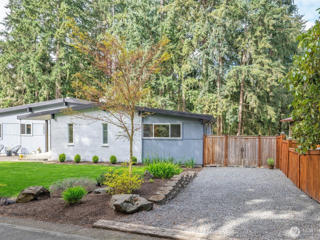 10422 Mary Lane SW