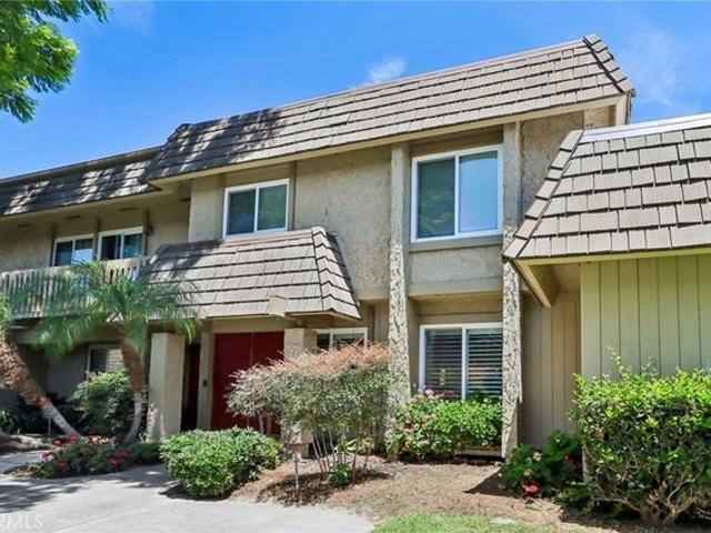 10424 Echo River Ct, Fountain Valley, CA 92708