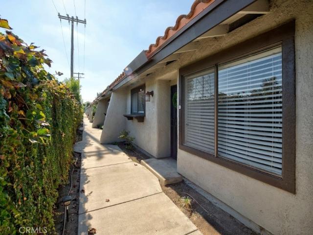 10425 Hayford St, Unit B, Bellflower, CA 90706 | MLS #RS26019 | Compass