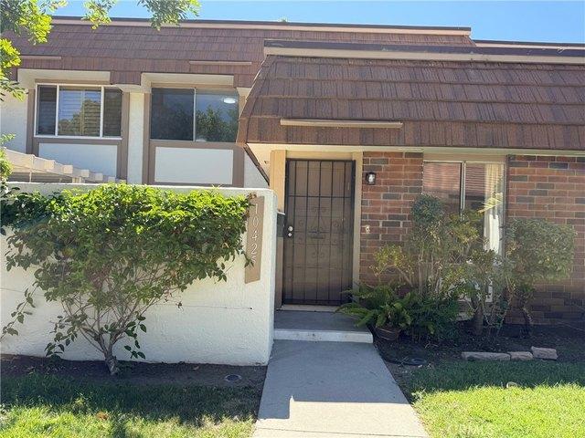 10425 Larwin Ave, Los Angeles, CA 91311