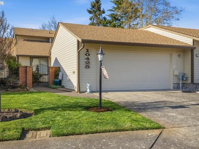 10425 SW Greenleaf Ter, Tigard, OR 97224