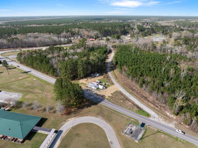 1042 Bethera Road