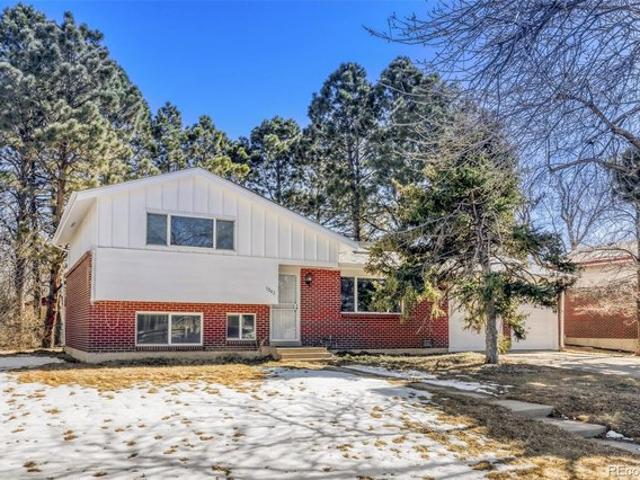 1042 Evanston St, Aurora, CO 80011