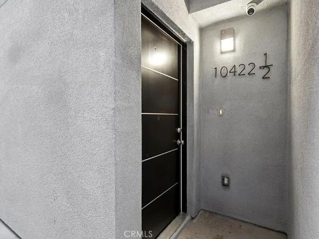 1042 / Graham Ave, Los Angeles, CA 90002 | MLS #PW26026 | Compass