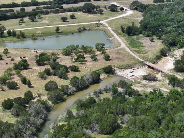 1042 Highway 174