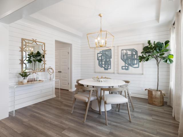 1042 Lettered Olive Lane
