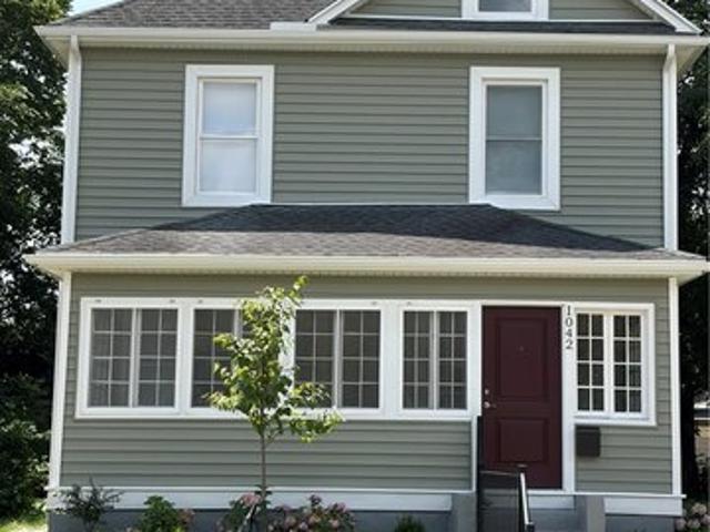 1042 W 2nd St, Dayton, OH 45402