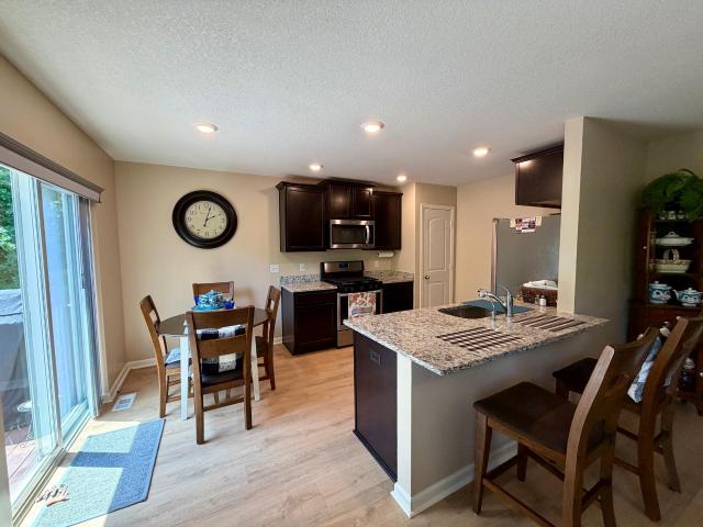 1042 White Tail Lane