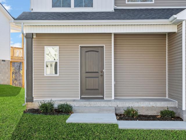 1042 Winesap Rd