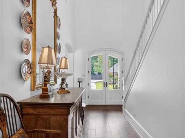 1042 Winterberry Lane