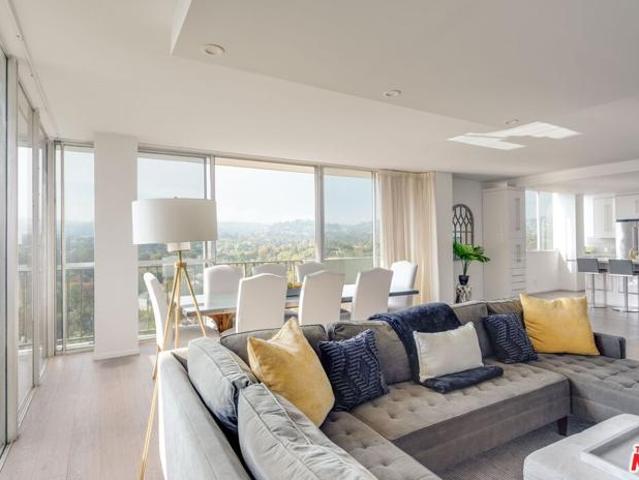 10433 Wilshire Blvd #1206, Los Angeles, CA 90024