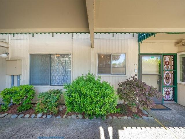 10430 Gravelly Lake Dr SW, Lakewood, WA 98499
