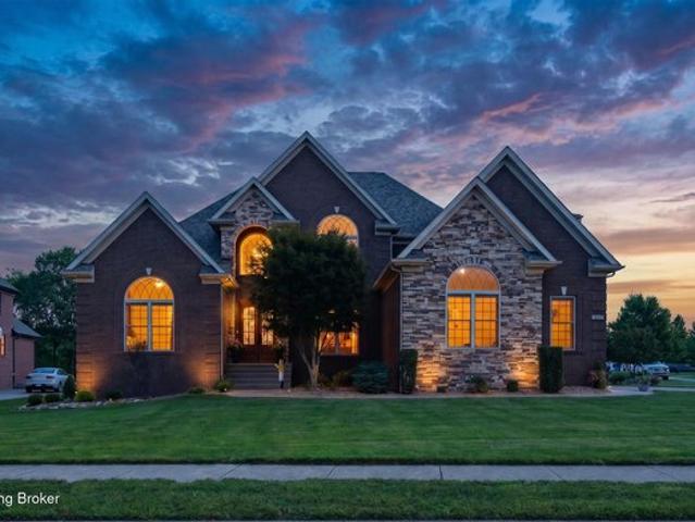 10437 Vista Hills Blvd, Louisville, KY 40291