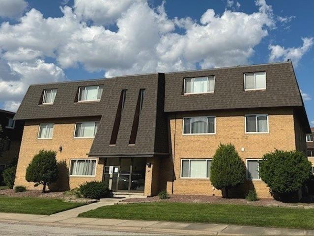10437 Natoma Ave Apt 4, Chicago Ridge, IL 60415
