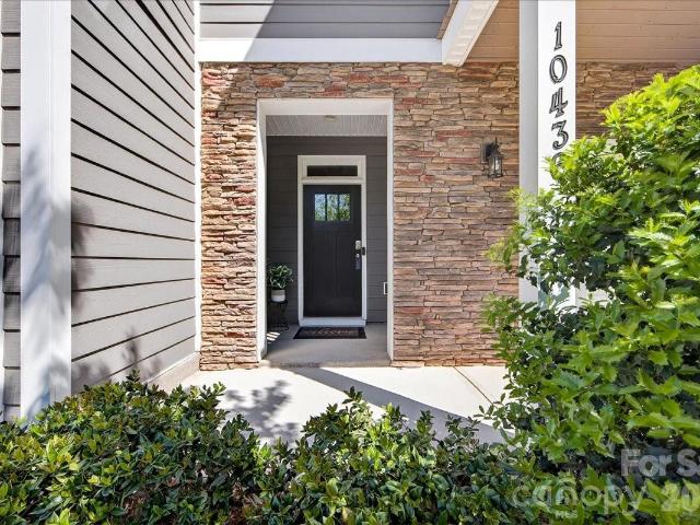 10436 Glenmere Creek Circle