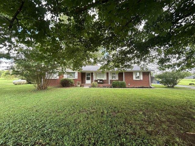 10436 Russellville Rd, Rockfield, KY 42274